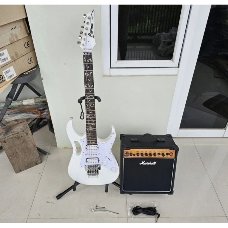 Jual Gitar ibanez jem flower white plus ampli dan kabel jack siap pakai ...