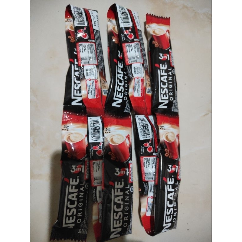 Jual Kopi Nescafe 3 in 1 kopi isi 10 sashet | Shopee Indonesia