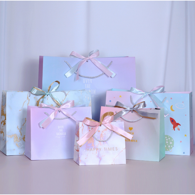 Jual Tas Kado Paper Bag Tebal Premium Hari Valentine Tas Hadiah Sepatu ...