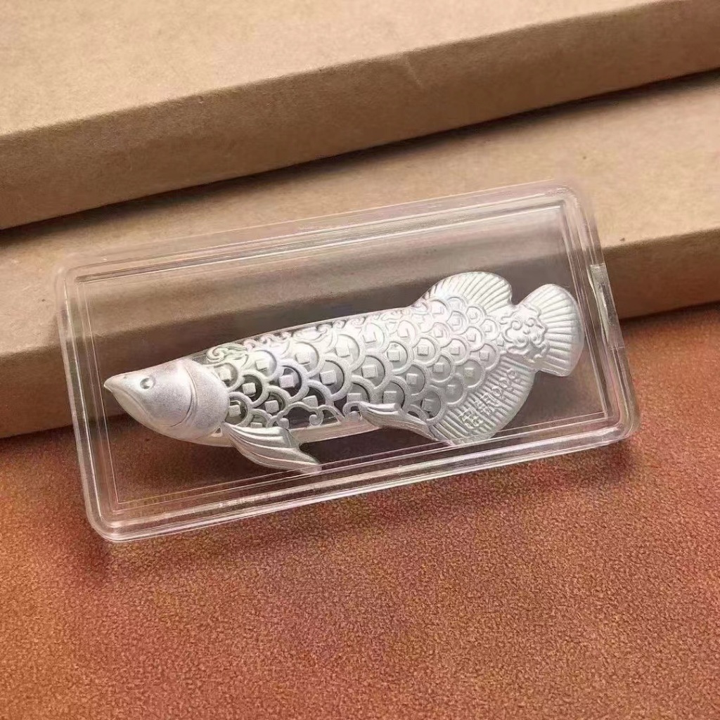 Jual Pajangan Ikan Arwana Silver / Dekorasi Ikan Arwana Perak Mini ...