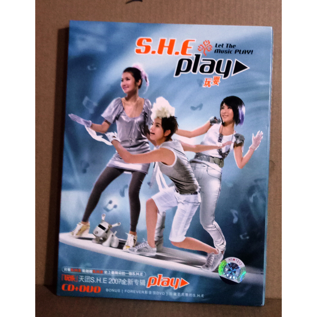 Jual S H E - LET THE MUSIC PLAY - CD+DVD | Shopee Indonesia