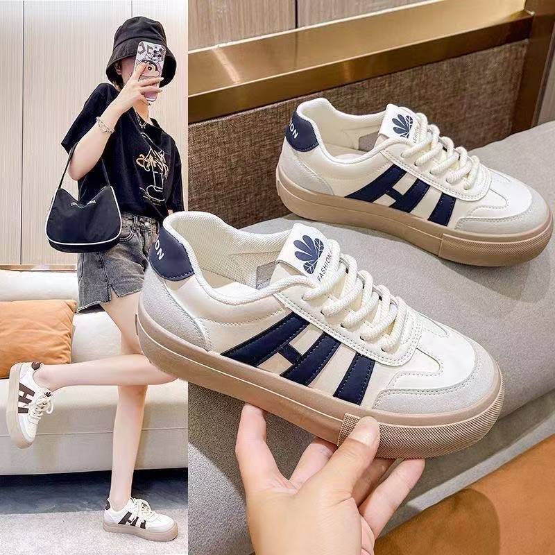 Jual Sepatu Sneakers Wanita Kekinian Korean Style Sepatu Sintetis ...