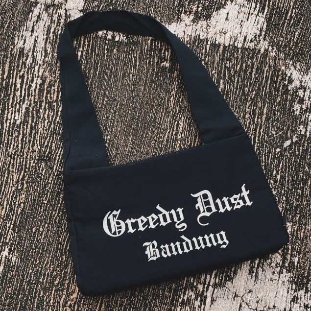 Jual Greedy Dust Bandung Sling Totebag Black Vol. 2 | Shopee Indonesia