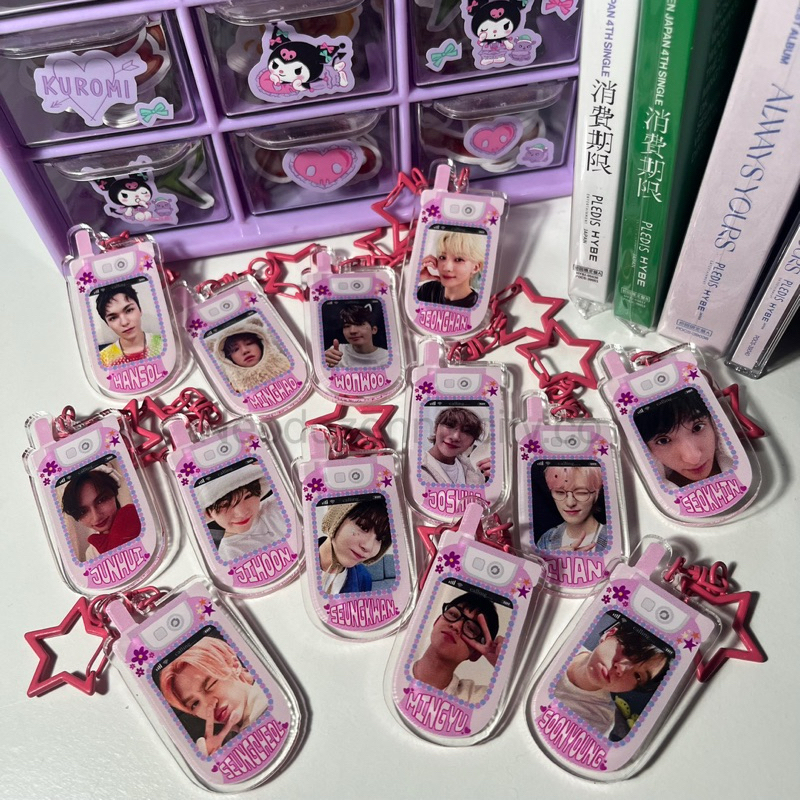 Jual SEVENTEEN HANDPHONE KEYCHAIN | Shopee Indonesia