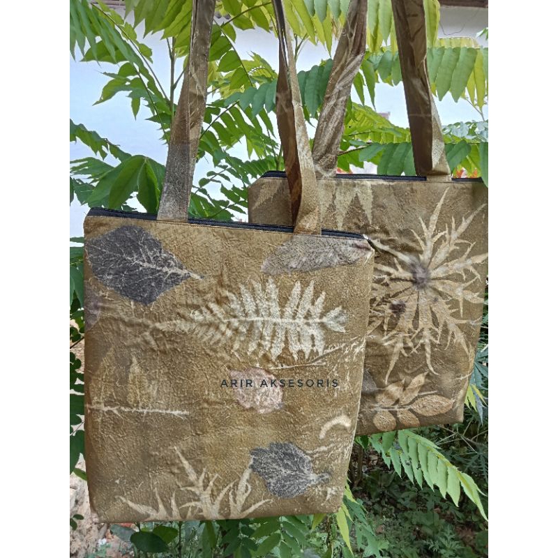 Jual Tote Bag Ecoprint Dengan Resleting | Shopee Indonesia