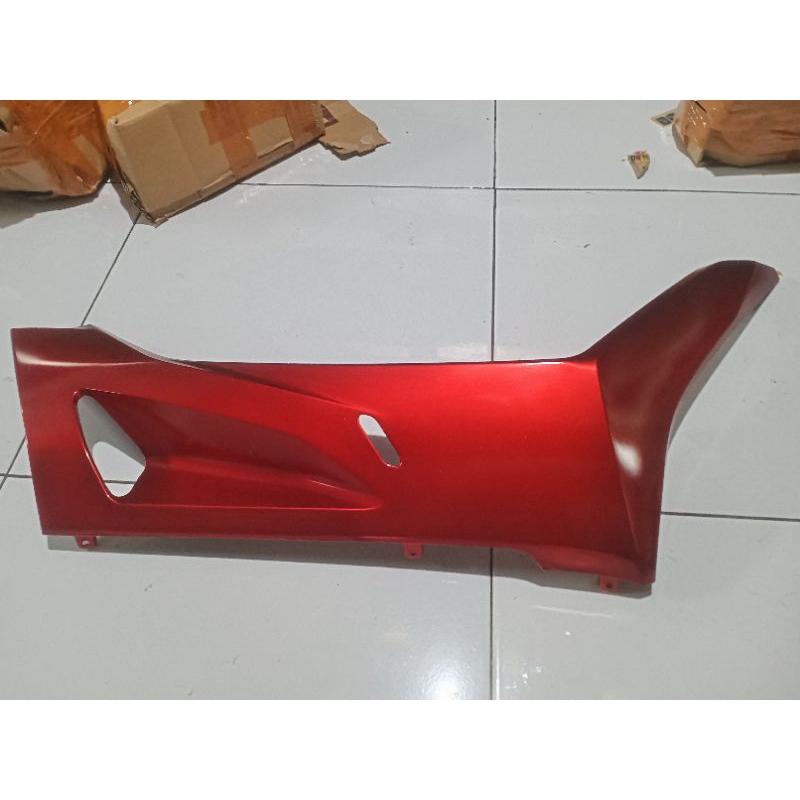 Jual Cover R floor side PCX 160 K1Z merah maroon original | Shopee ...