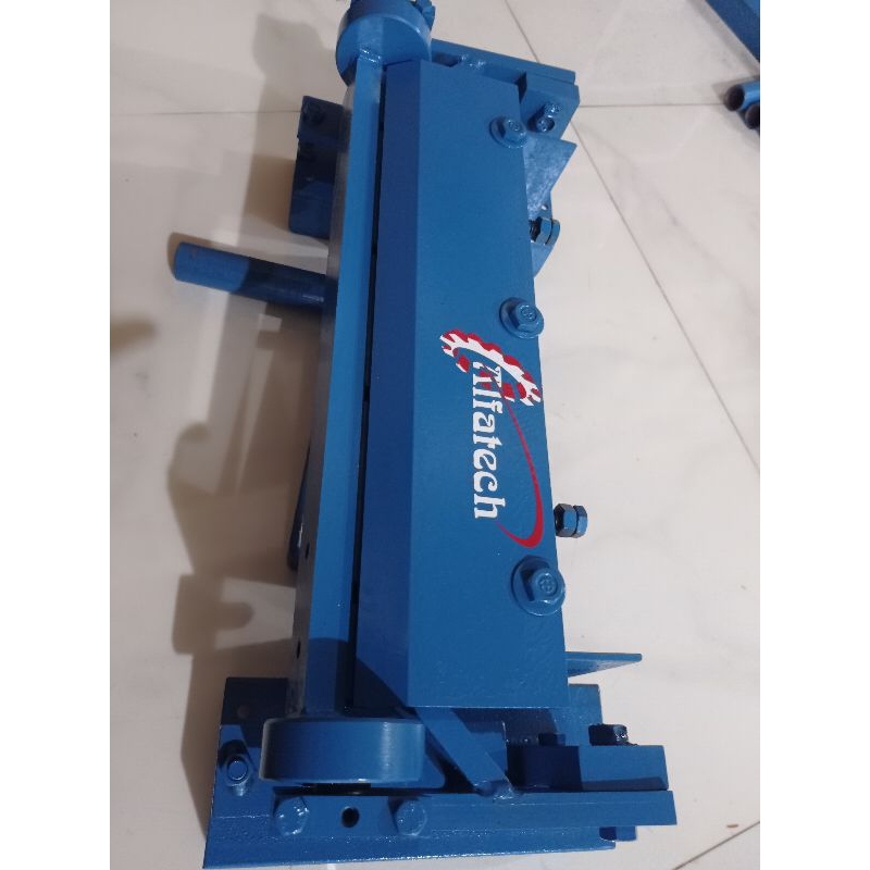 Jual alat tekuk PLAT N0M0R dan KALENDER panjang 34 cm | Shopee Indonesia