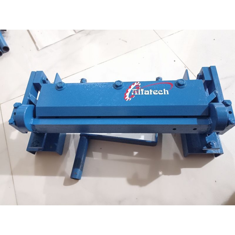 Jual alat tekuk PLAT N0M0R dan KALENDER panjang 34 cm | Shopee Indonesia