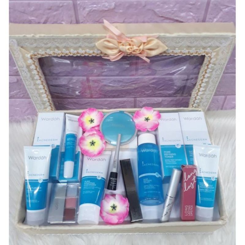 Jual Paket Seserahan/ Hantaran Acnederm series (FREE BOX) | Shopee ...