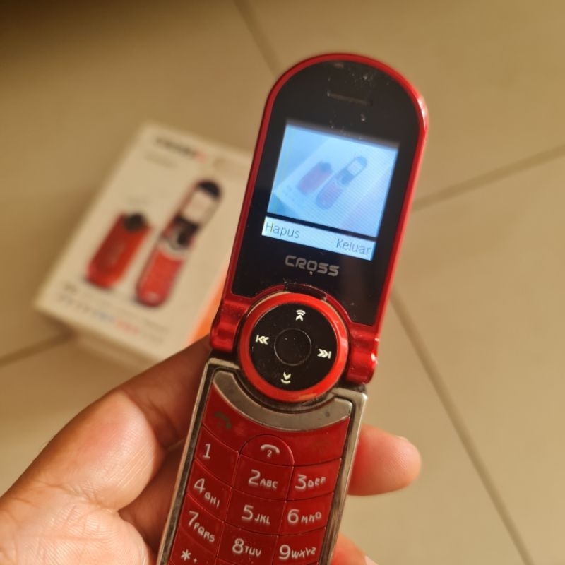 Jual HP flip mungil cross F8 bukan android | Shopee Indonesia