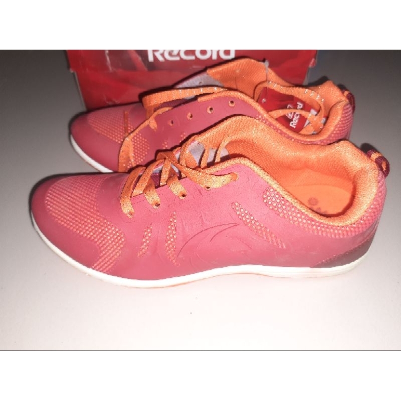Jual sepatu record warna merah | Shopee Indonesia