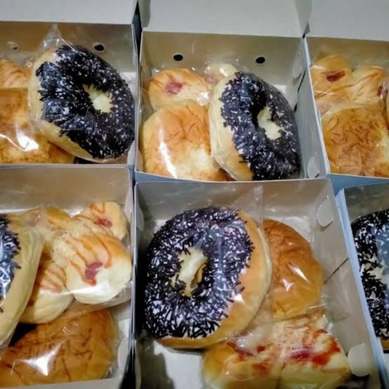 Jual Paket Roti Box Isi 3 | Shopee Indonesia