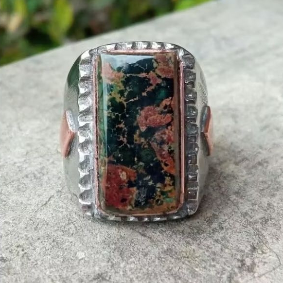 Jual Pirus Persia Hitam/Hijau Pekat Persegi | Shopee Indonesia