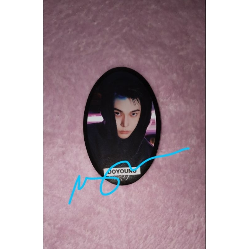 Jual Sticker Doyoung NCT | Shopee Indonesia
