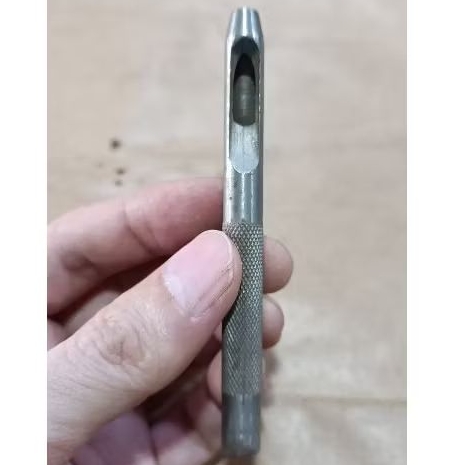 Jual Alat Plong Polongan Ukuran 3/16" & ⅛" Merk Two Axe Brand Cap Dua ...