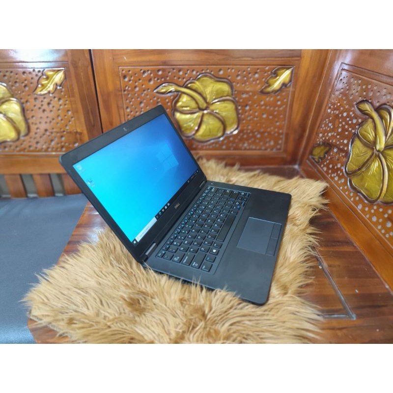 Jual Laptop Dell E5470 core i5 gen 6 Ram 8gb ssd 256 gb gress FHD normal nominus mantap Baterai ...