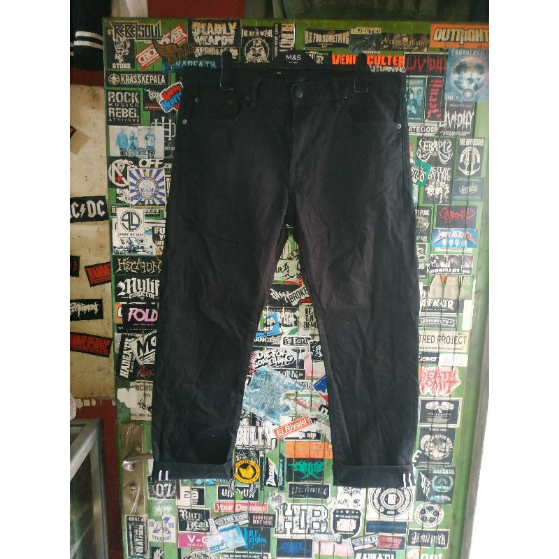 Jual Uniqlo selvedge jeans black | Shopee Indonesia
