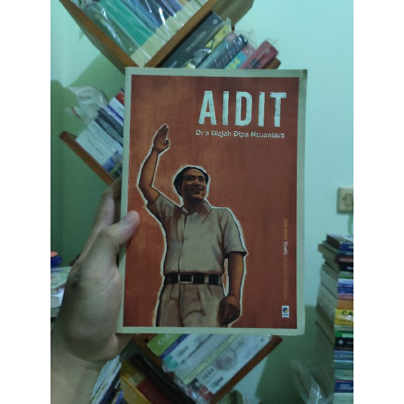 Jual [PRELOVED ORI] Aidit Dua Wajah Dipa Nusantara - Tim Tempo Buku ...