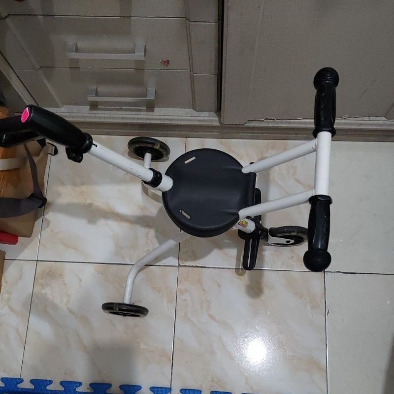 Jual stroller roda 3 trikie preloved | Shopee Indonesia