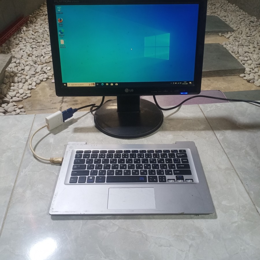 Jual laptop buntung intel atom ×5-Z8350 ram 2/32gb gk ada merk masih ...