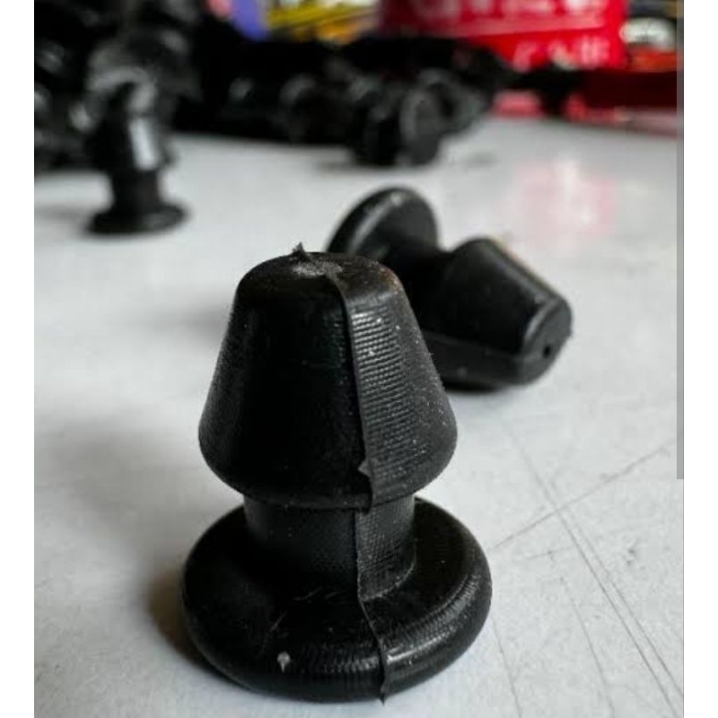 Jual Clip baut untuk karpet motor PCX, NMAX, AEROX, XMAX, ADV160 bahan ...