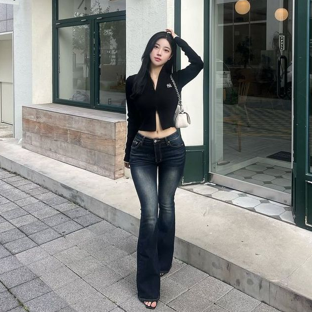 Jual Highwaist Cutbray Jeans Retro 114 - Celana Jeans Cutbray Premium ...