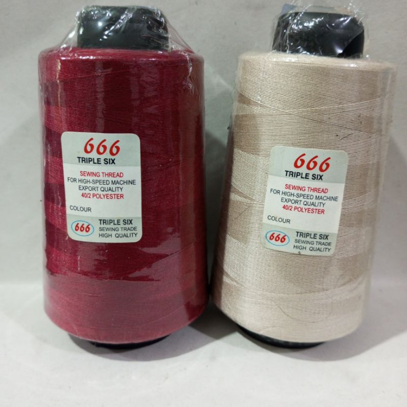 Jual BENANG JAHIT 40/2 1 PCS WARNA DAN HITAM PUTIH 4000 YARD | Shopee ...