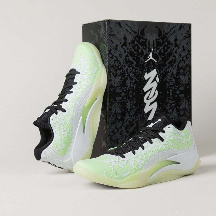 Jual Sepatu Basket Jordan Zion 3 PF Barely Volt Original | Shopee Indonesia