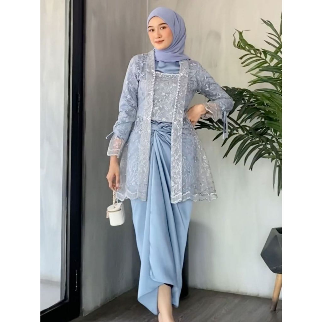 Jual Hera Oneset Brukat Rok lilit Setelan Kebaya Brukat Rok lilit Polos ...