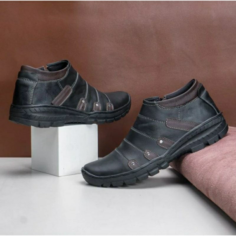 Jual Sepatu Boots Pria Kulit Asli Bahan Premium Korean Style | Shopee ...