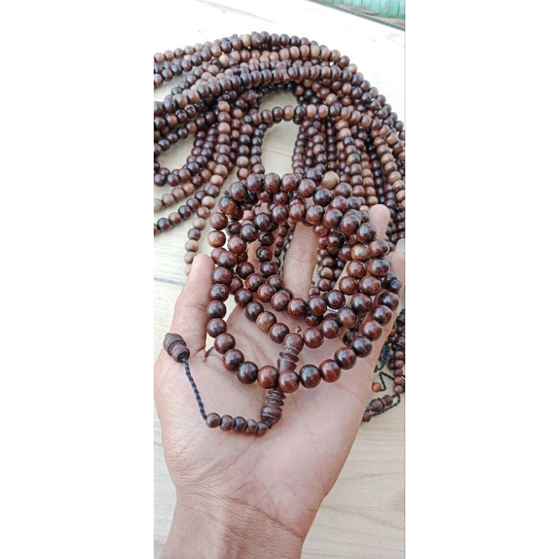 Jual tasbih kayu stigi laut super dim 10mm isi 99btr | Shopee Indonesia