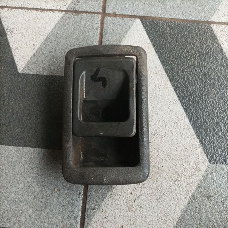 Jual handle pintu dalam kiri toyota soluna | Shopee Indonesia