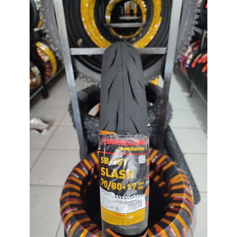 Jual BAN MOTOR TUBLESS SWALLOW SLASH 70/80-17 SOFTCOMPOUND | Shopee ...