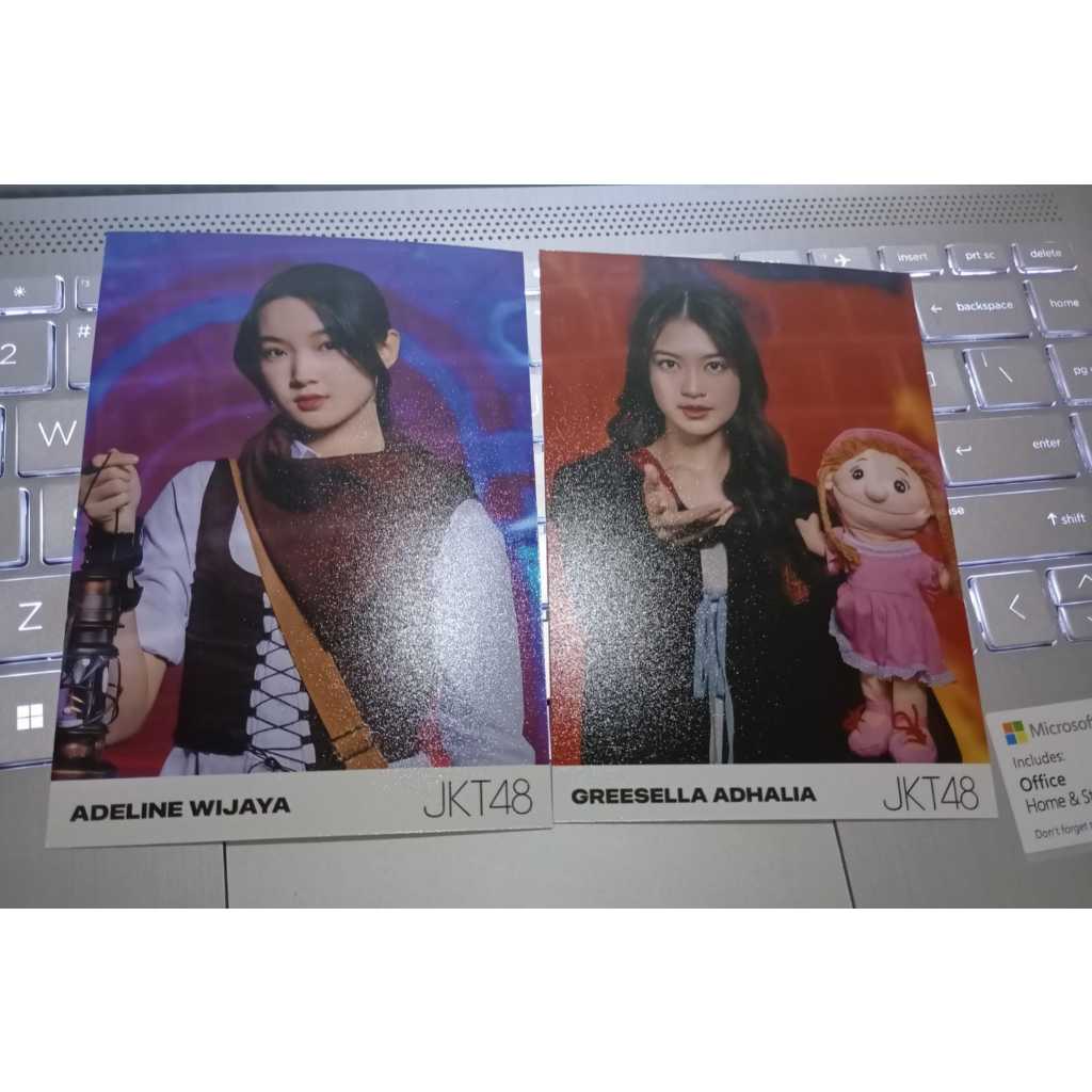 Jual OFFICIAL PHOTOPACK JKT48 DELLYN GREESELSHC SPRING HAS COME ...