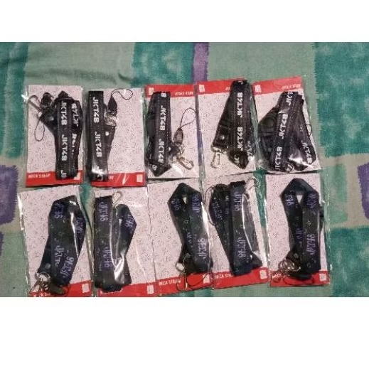 Jual Lanyard Jkt48 2.0 Official Warna Hitam dan Violet | Shopee Indonesia