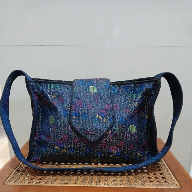 Jual tas kain second | Shopee Indonesia