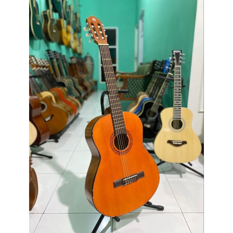 Jual gitar classic pemula tanam besi | Shopee Indonesia