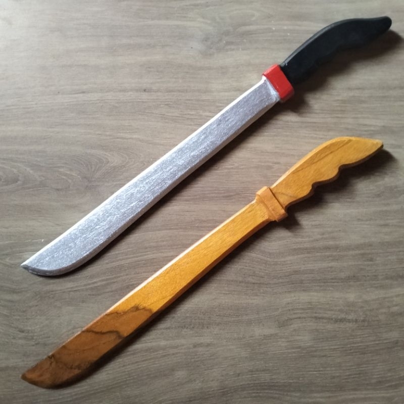 Jual Golok Silat Kayu Peraga Latihan Olahraga Beladiri/Golok Pencak ...