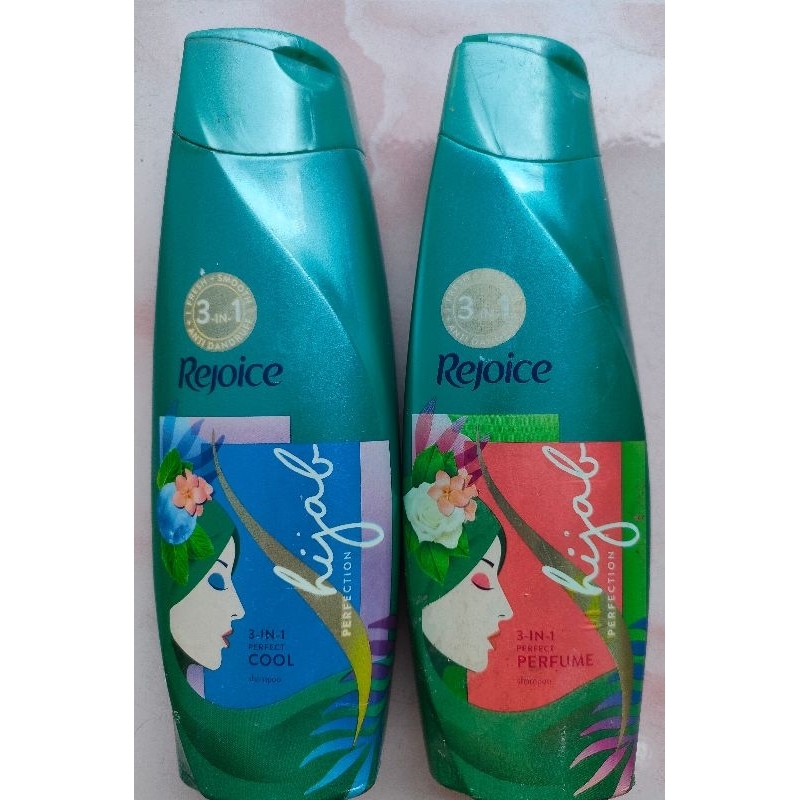 Jual Rejoice Shampoo Hijab 340ml | Shopee Indonesia
