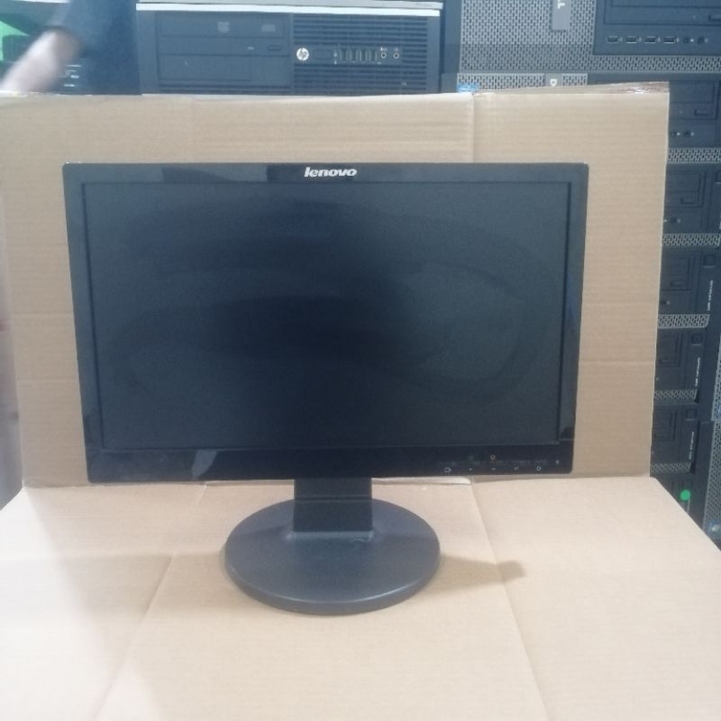 Jual Monitor Lenovo 19 inch no minus bergaransi | Shopee Indonesia
