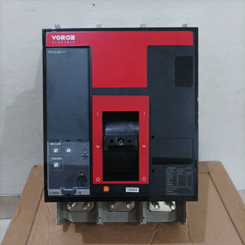 Jual MCCB Breaker adjustable VORGE VR1600N 3P 1600A 3Pole 3Phase setara ...