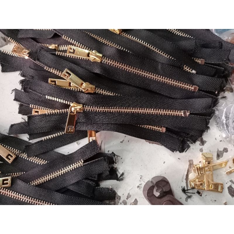 Jual sleting besi Kuningan gold | Shopee Indonesia