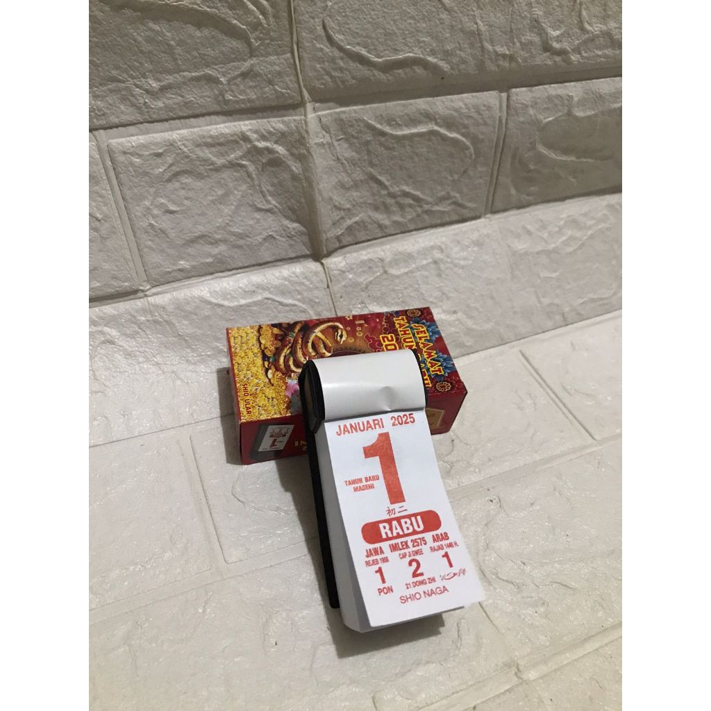 Jual kalender harian mini buat mobil tahun 2025 | Shopee Indonesia