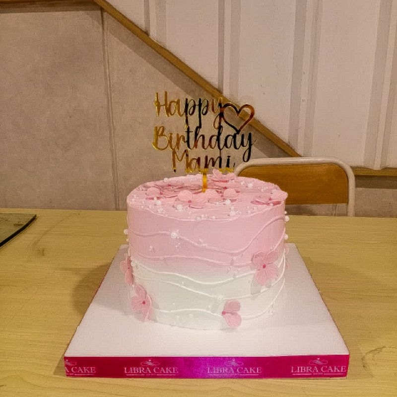 Jual kue ulang tahun/birthday cake/tema kue pink / costume cake ...