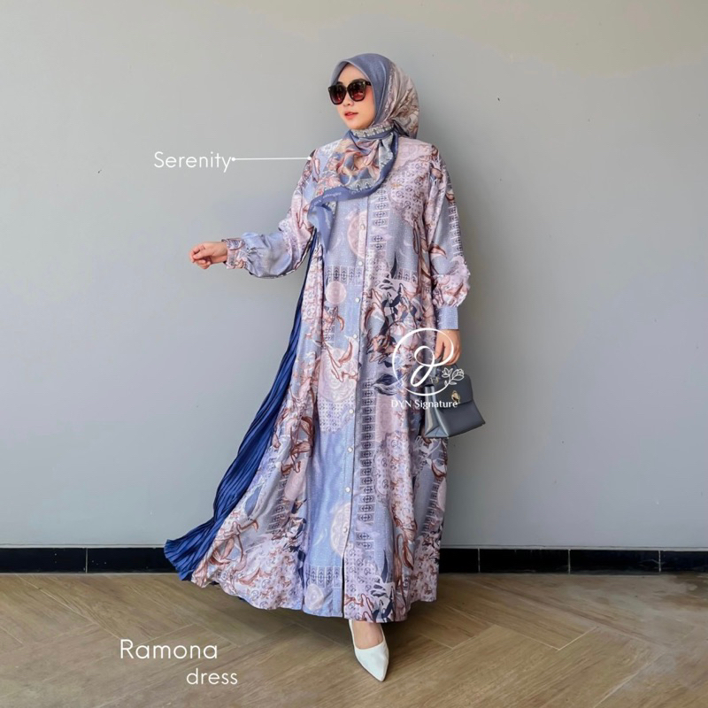 Jual DYN Clothingline Ramona Dress | Gamis Wanita Dewasa Plisket ...
