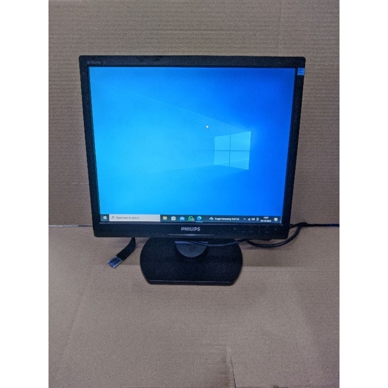 Jual Monitor LCD 17 Inch kotak Philips / Brillianca 17s | Shopee Indonesia