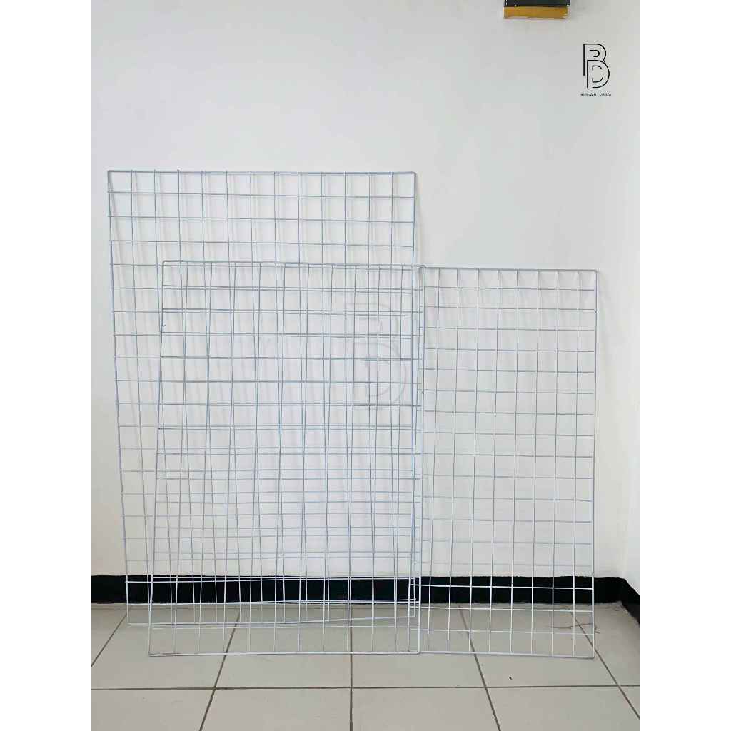Jual Ram kawat jaring putih/Rak display dinding ukuran 95 x 65 cm/95cm ...