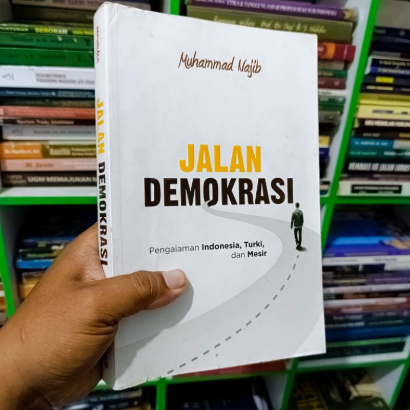 Jual (ori) buku jalan demokrasi pengalaman Indonesia, Turki dan mesir | Shopee Indonesia