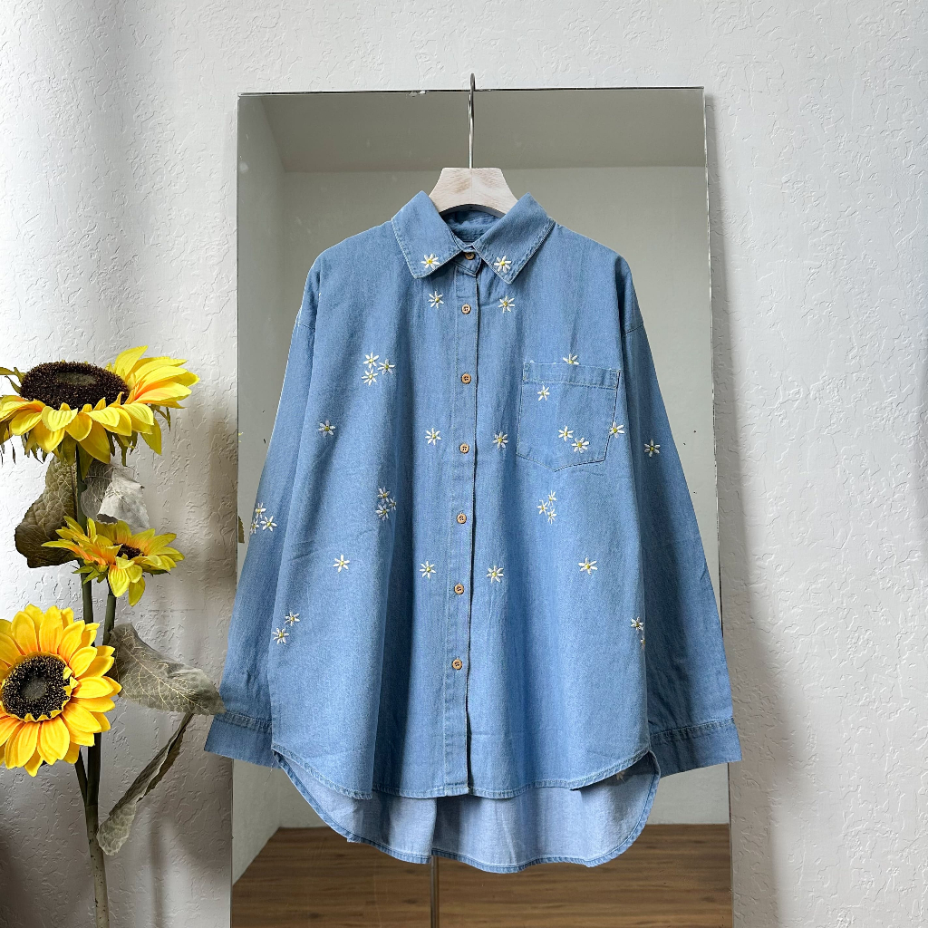 Jual DAISY SHIRT - KEMEJA DENIM BORDIR BUNGA - KEMEJA DENIM OVERSIZE ...