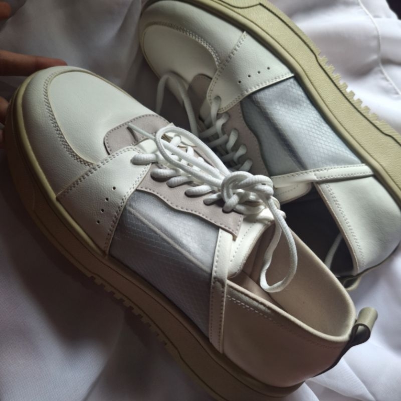 Jual [Belum Pernah Dipakai] Jual Sepatu Kronikel Project Ukuran 38 ...